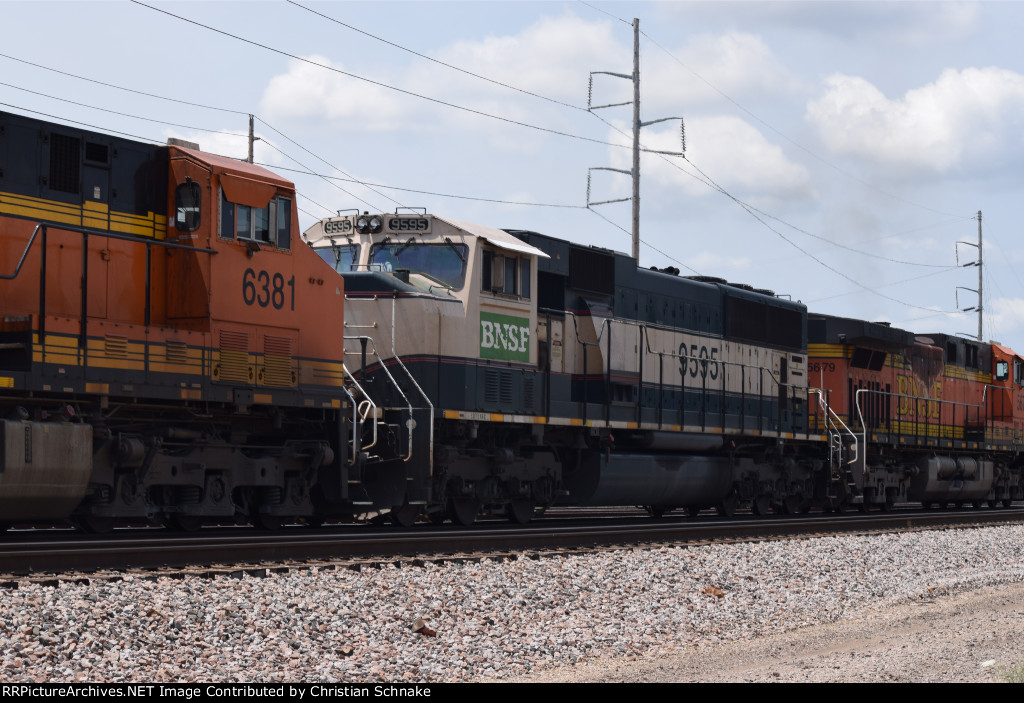 BNSF 9595